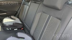 Pelēks Volkswagen T-Roc 2021 Rīga, ar dzinēja tilpumu 1.50 L un nobraukumu 30 tūkst. km par 19500 €, foto 11 vietnē AUTOMOTO.COM.LV