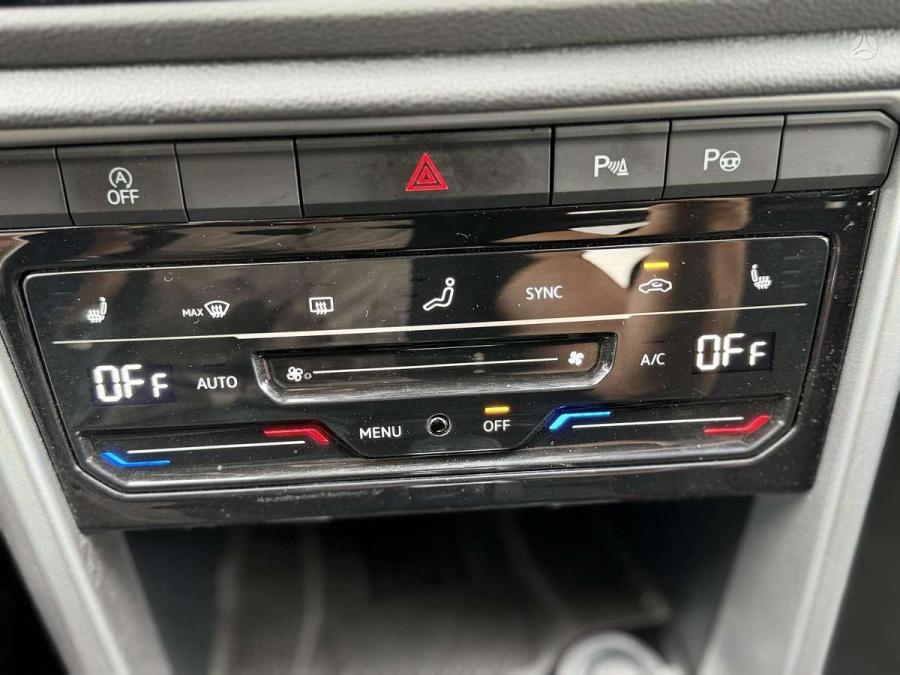 Grey Volkswagen T-Roc 2025 in Kaunas, with an engine capacity of 1.50 L and mileage of 28 thousand km for 14150 €, photo 29 on AUTOMOTO.COM.LV