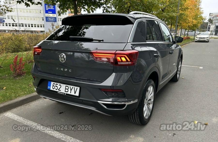 Pelēks Volkswagen T-Roc 2018 Tallina, ar dzinēja tilpumu 1.50 L un nobraukumu 72 tūkst. km par 20000 €, foto 4 vietnē AUTOMOTO.COM.LV