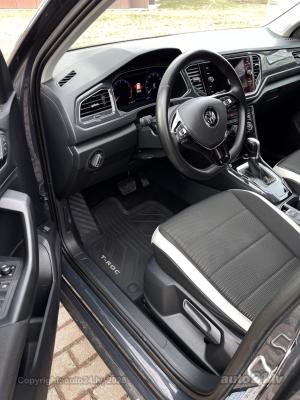 Pelēks Volkswagen T-Roc 2018 Tallina, ar dzinēja tilpumu 1.50 L un nobraukumu 72 tūkst. km par 20000 €, foto 8 vietnē AUTOMOTO.COM.LV
