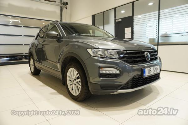Pelēks Volkswagen T-Roc 2021 Tallina, ar dzinēja tilpumu 1.50 L un nobraukumu 78 tūkst. km par 17500 €, foto 4 vietnē AUTOMOTO.COM.LV