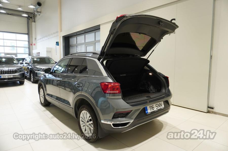 Pelēks Volkswagen T-Roc 2021 Tallina, ar dzinēja tilpumu 1.50 L un nobraukumu 78 tūkst. km par 17500 €, foto 7 vietnē AUTOMOTO.COM.LV