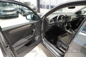 Pelēks Volkswagen T-Roc 2021 Tallina, ar dzinēja tilpumu 1.50 L un nobraukumu 78 tūkst. km par 17500 €, foto 12 vietnē AUTOMOTO.COM.LV