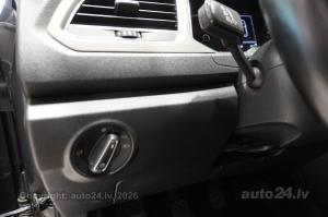 Pelēks Volkswagen T-Roc 2021 Tallina, ar dzinēja tilpumu 1.50 L un nobraukumu 78 tūkst. km par 17500 €, foto 15 vietnē AUTOMOTO.COM.LV