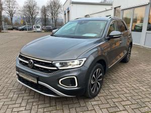 Grey Volkswagen T-Roc 2022 in Kaunas, with an engine capacity of 1.50 L and mileage of 35 thousand km for 27931 €, photo 2 on AUTOMOTO.COM.LV