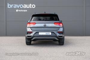Pelēks Volkswagen T-Roc 2022 Tartu, ar dzinēja tilpumu 1.50 L un nobraukumu 49 tūkst. km par 21900 €, foto 8 vietnē AUTOMOTO.COM.LV
