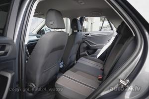 Pelēks Volkswagen T-Roc 2022 Tartu, ar dzinēja tilpumu 1.50 L un nobraukumu 49 tūkst. km par 21900 €, foto 14 vietnē AUTOMOTO.COM.LV