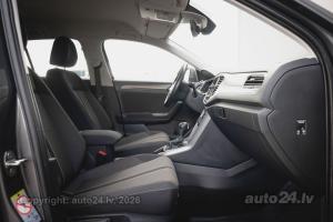 Pelēks Volkswagen T-Roc 2022 Tartu, ar dzinēja tilpumu 1.50 L un nobraukumu 49 tūkst. km par 21900 €, foto 17 vietnē AUTOMOTO.COM.LV