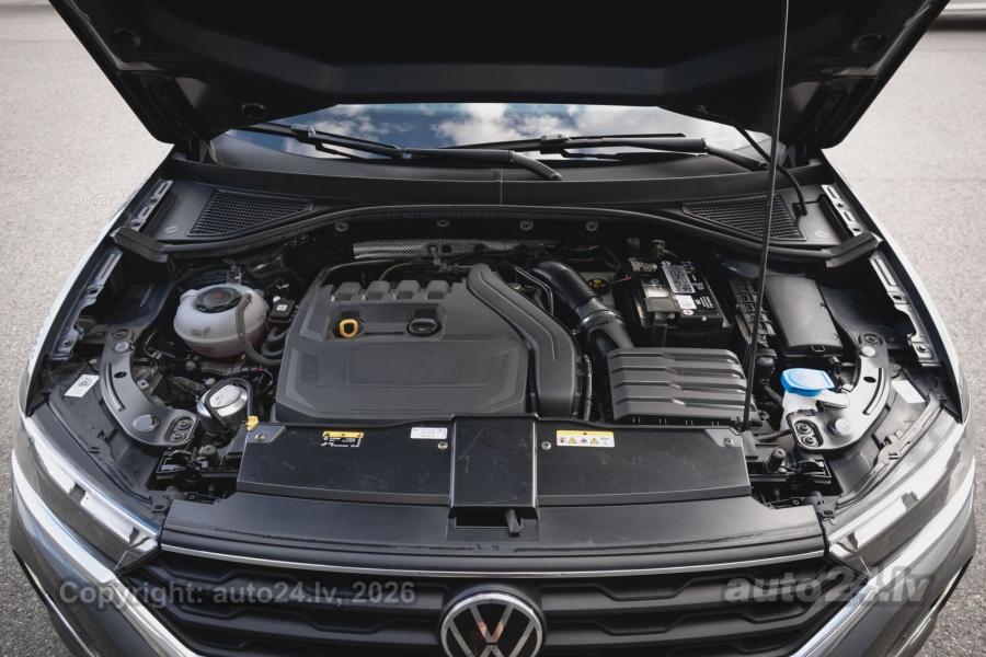 Pelēks Volkswagen T-Roc 2022 Tartu, ar dzinēja tilpumu 1.50 L un nobraukumu 49 tūkst. km par 21900 €, foto 25 vietnē AUTOMOTO.COM.LV