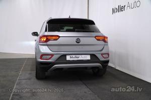 Grey Volkswagen T-Roc 2024 in Tallinn, with an engine capacity of 1.50 L and mileage of 25 thousand km for 25900 €, photo 5 on AUTOMOTO.COM.LV