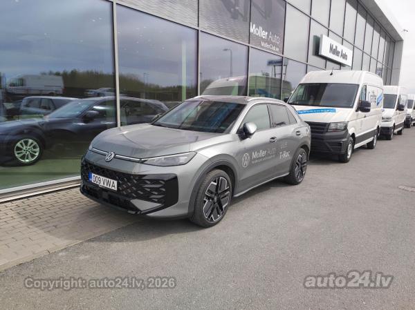 Pelēks Volkswagen T-Roc 2026 Tallina, ar dzinēja tilpumu 1.50 L un nobraukumu 4 tūkst. km par 36900 €, foto 1 vietnē AUTOMOTO.COM.LV
