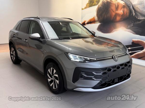 Pelēks Volkswagen T-Roc 2026 Viljandi, ar dzinēja tilpumu 1.50 L un nobraukumu 0 tūkst. km par 29890 €, foto 1 vietnē AUTOMOTO.COM.LV