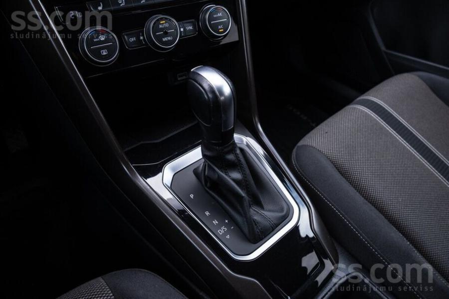 Фольксваген Ти-Рок 2019 в Рига, объемом двигателя 1.50 л и пробегом 123 тыс. км за 17500 €, фото 20 на AUTOMOTO.COM.LV