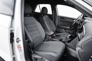 Volkswagen T-Roc 2023 Rīga, ar dzinēja tilpumu 1.50 L un nobraukumu 28 tūkst. km par 24650 €, foto 6 vietnē AUTOMOTO.COM.LV