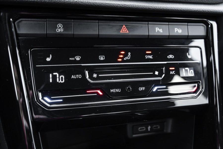 Volkswagen T-Roc 2023 Rīga, ar dzinēja tilpumu 1.50 L un nobraukumu 28 tūkst. km par 24650 €, foto 15 vietnē AUTOMOTO.COM.LV