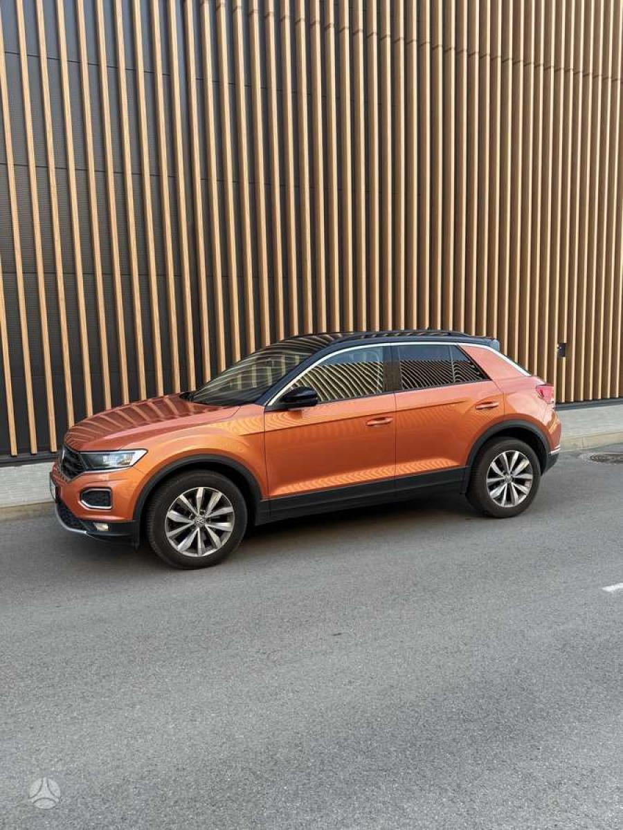 Oranžs Volkswagen T-Roc 2019 Kauņa, ar dzinēja tilpumu 1.50 L un nobraukumu 78 tūkst. km par 18700 €, foto 3 vietnē AUTOMOTO.COM.LV