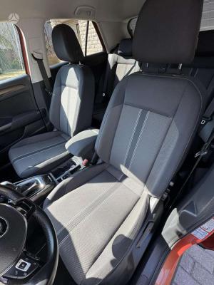 Oranžs Volkswagen T-Roc 2019 Kauņa, ar dzinēja tilpumu 1.50 L un nobraukumu 78 tūkst. km par 18700 €, foto 7 vietnē AUTOMOTO.COM.LV