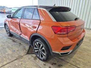 Oranžs Volkswagen T-Roc 2019 Kauņa, ar dzinēja tilpumu 1.60 L un nobraukumu 209 tūkst. km par 9650 €, foto 3 vietnē AUTOMOTO.COM.LV