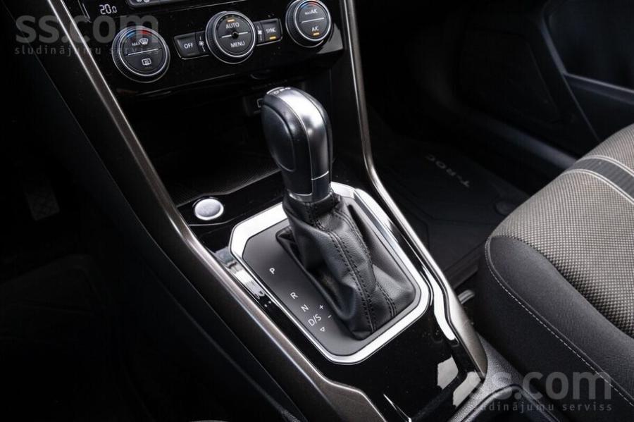 Oranžs Volkswagen T-Roc 2019 Rīga, ar dzinēja tilpumu 2.00 L un nobraukumu 70 tūkst. km par 17950 €, foto 15 vietnē AUTOMOTO.COM.LV