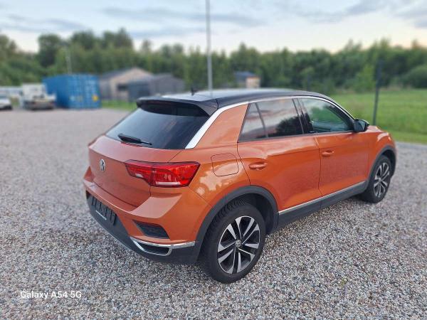 Oranžs Volkswagen T-Roc 2019 Kauņa, ar dzinēja tilpumu 1.60 L un nobraukumu 209 tūkst. km par 10300 €, foto 8 vietnē AUTOMOTO.COM.LV