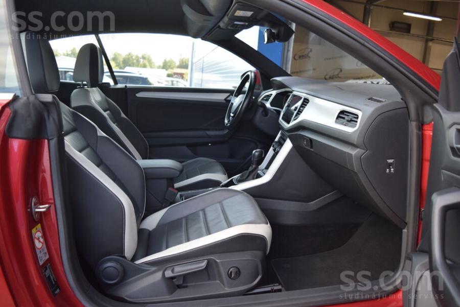 Red Volkswagen T-Roc 2021 in Riga, with an engine capacity of 1.50 L and mileage of 27 thousand km for 23500 €, photo 13 on AUTOMOTO.COM.LV