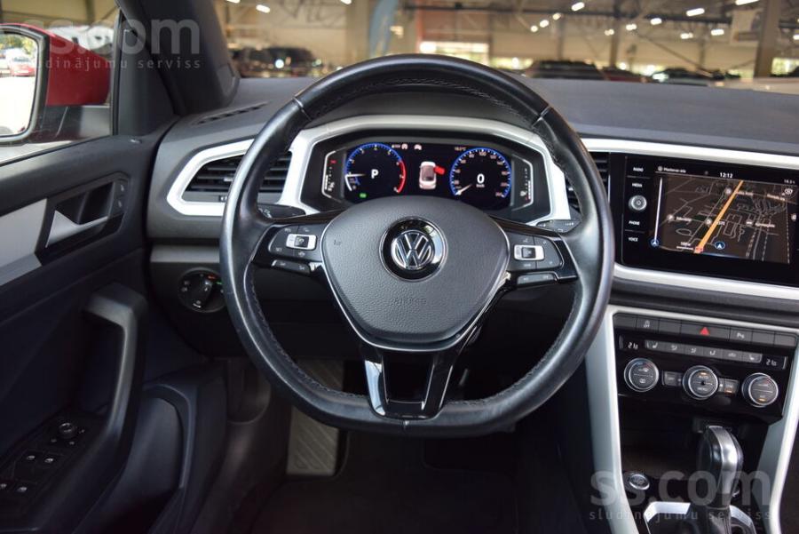 Sarkans Volkswagen T-Roc 2021 Rīga, ar dzinēja tilpumu 1.50 L un nobraukumu 27 tūkst. km par 23500 €, foto 11 vietnē AUTOMOTO.COM.LV