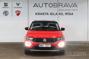 Sarkans Volkswagen T-Roc 2018 Rīga, ar dzinēja tilpumu 1.50 L un nobraukumu 104 tūkst. km par 17990 €, foto 3 vietnē AUTOMOTO.COM.LV