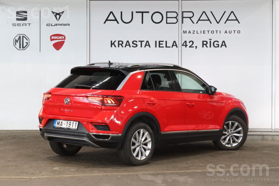 Sarkans Volkswagen T-Roc 2018 Rīga, ar dzinēja tilpumu 1.50 L un nobraukumu 104 tūkst. km par 17990 €, foto 7 vietnē AUTOMOTO.COM.LV