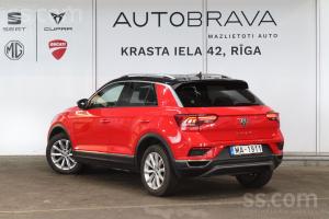 Sarkans Volkswagen T-Roc 2018 Rīga, ar dzinēja tilpumu 1.50 L un nobraukumu 104 tūkst. km par 17990 €, foto 9 vietnē AUTOMOTO.COM.LV