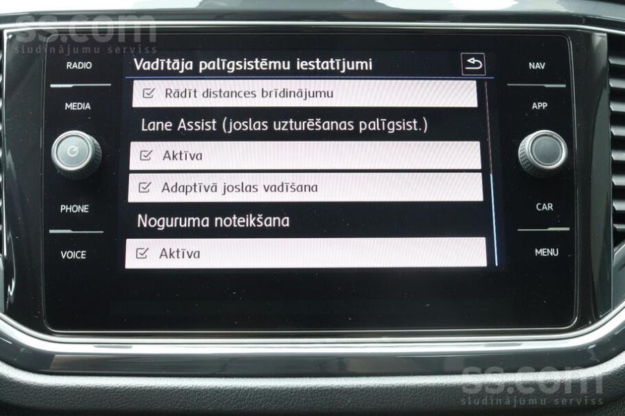 Sarkans Volkswagen T-Roc 2018 Rīga, ar dzinēja tilpumu 1.50 L un nobraukumu 104 tūkst. km par 17990 €, foto 21 vietnē AUTOMOTO.COM.LV