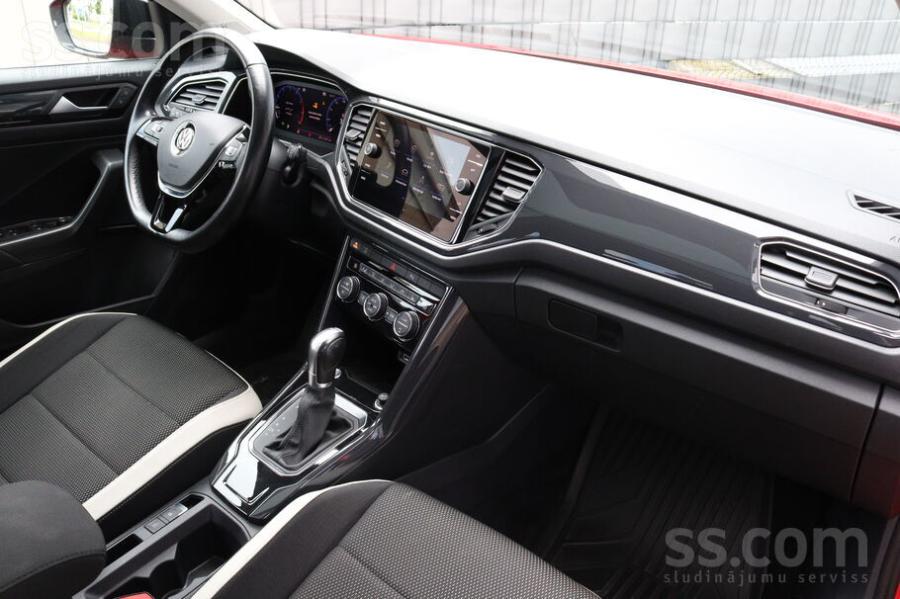 Sarkans Volkswagen T-Roc 2018 Rīga, ar dzinēja tilpumu 1.50 L un nobraukumu 104 tūkst. km par 17990 €, foto 31 vietnē AUTOMOTO.COM.LV