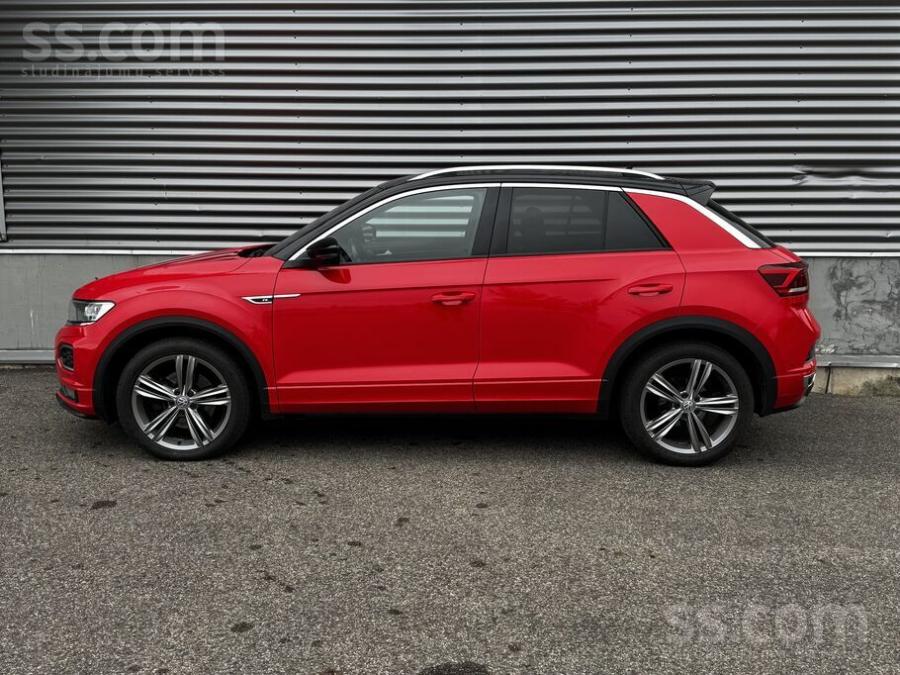 Sarkans Volkswagen T-Roc 2018 Rīga, ar dzinēja tilpumu 1.50 L un nobraukumu 170 tūkst. km par 16900 €, foto 3 vietnē AUTOMOTO.COM.LV