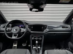 Sarkans Volkswagen T-Roc 2018 Rīga, ar dzinēja tilpumu 1.50 L un nobraukumu 170 tūkst. km par 16900 €, foto 15 vietnē AUTOMOTO.COM.LV