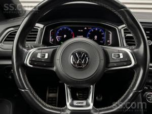 Sarkans Volkswagen T-Roc 2018 Rīga, ar dzinēja tilpumu 1.50 L un nobraukumu 170 tūkst. km par 16900 €, foto 16 vietnē AUTOMOTO.COM.LV