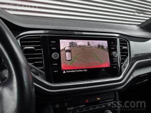 Sarkans Volkswagen T-Roc 2018 Rīga, ar dzinēja tilpumu 1.50 L un nobraukumu 170 tūkst. km par 16900 €, foto 21 vietnē AUTOMOTO.COM.LV