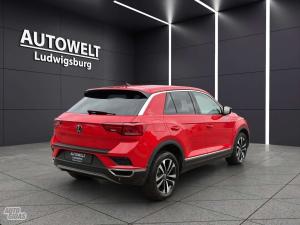 Red Volkswagen T-Roc 2020 in Kaunas, with an engine capacity of 2.00 L and mileage of 45 thousand km for 24436 €, photo 5 on AUTOMOTO.COM.LV