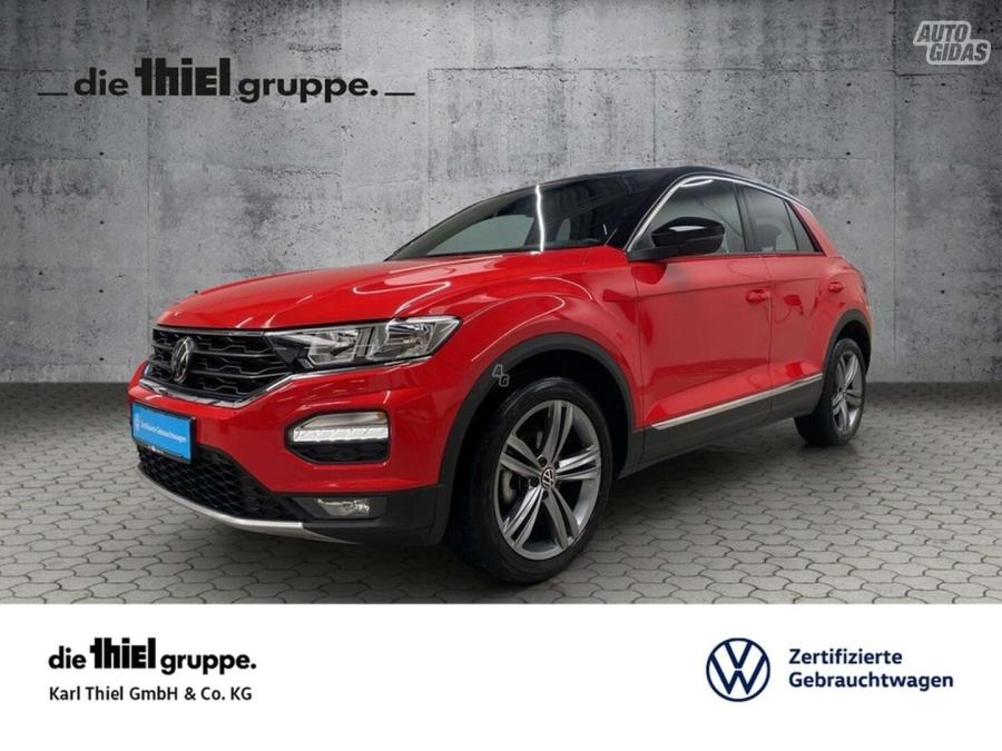 Red Volkswagen T-Roc 2021 in Kaunas, with an engine capacity of 1.50 L and mileage of 37 thousand km for 24316 €, photo 1 on AUTOMOTO.COM.LV
