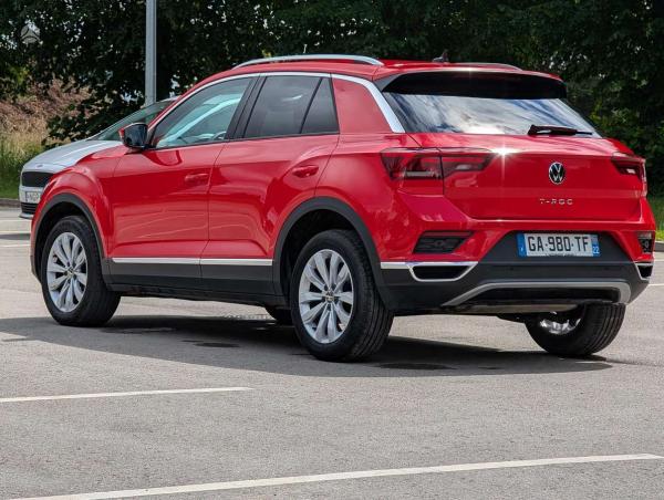 Sarkans Volkswagen T-Roc 2021 Tauragė, ar dzinēja tilpumu 1.50 L un nobraukumu 70 tūkst. km par 17700 €, foto 7 vietnē AUTOMOTO.COM.LV