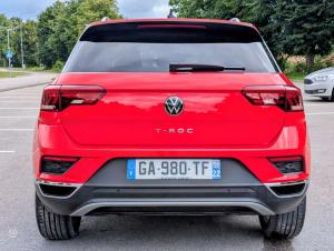Red Volkswagen T-Roc 2021 in Taurage, with an engine capacity of 1.50 L and mileage of 70 thousand km for 17700 €, photo 12 on AUTOMOTO.COM.LV
