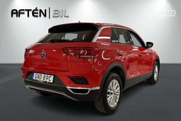 Sarkans Volkswagen T-Roc 2022 Kauņa, ar dzinēja tilpumu 0.00 L un nobraukumu 31 tūkst. km par 24845 €, foto 7 vietnē AUTOMOTO.COM.LV