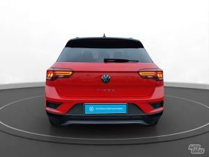 Sarkans Volkswagen T-Roc 2022 Kauņa, ar dzinēja tilpumu 1.50 L un nobraukumu 56 tūkst. km par 24819 €, foto 11 vietnē AUTOMOTO.COM.LV