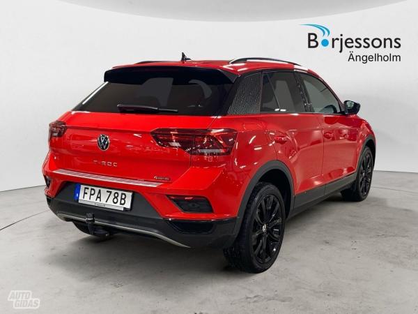 Red Volkswagen T-Roc 2022 in Kaunas, with an engine capacity of 0.00 L and mileage of 68 thousand km for 32166 €, photo 3 on AUTOMOTO.COM.LV