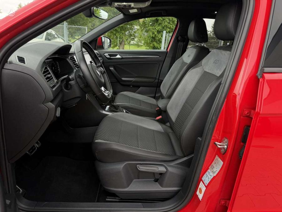 Sarkans Volkswagen T-Roc 2022 Šauļi, ar dzinēja tilpumu 1.50 L un nobraukumu 200 tūkst. km par 17990 €, foto 12 vietnē AUTOMOTO.COM.LV