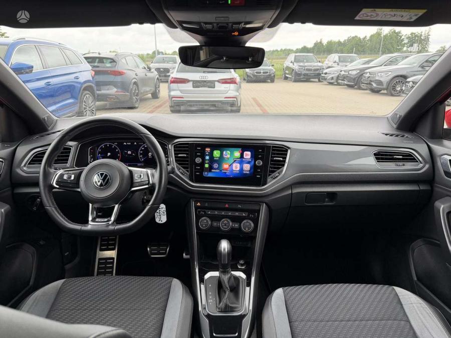 Sarkans Volkswagen T-Roc 2022 Šauļi, ar dzinēja tilpumu 1.50 L un nobraukumu 200 tūkst. km par 17990 €, foto 14 vietnē AUTOMOTO.COM.LV