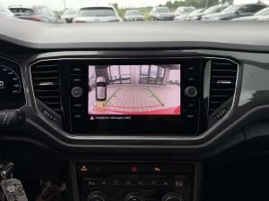 Sarkans Volkswagen T-Roc 2022 Šauļi, ar dzinēja tilpumu 1.50 L un nobraukumu 200 tūkst. km par 17990 €, foto 24 vietnē AUTOMOTO.COM.LV