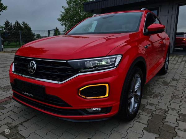 Sarkans Volkswagen T-Roc 2022 Šauļi, ar dzinēja tilpumu 1.50 L un nobraukumu 166 tūkst. km par 18950 €, foto 11 vietnē AUTOMOTO.COM.LV