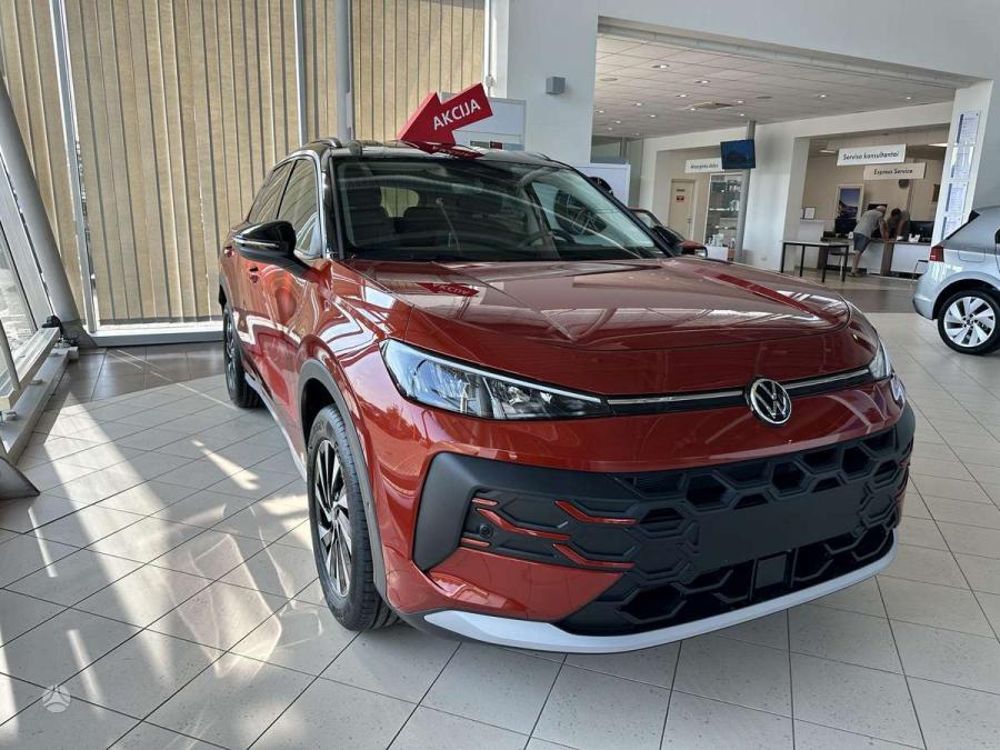 Red Volkswagen T-Roc 2026 in Siauliai, with an engine capacity of 1.50 L and mileage of 10 thousand km for 29700 €, photo 1 on AUTOMOTO.COM.LV