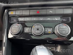 Sarkans Volkswagen T-Roc 2018 Rīga, ar dzinēja tilpumu 1.50 L un nobraukumu 103 tūkst. km par 18000 €, foto 6 vietnē AUTOMOTO.COM.LV