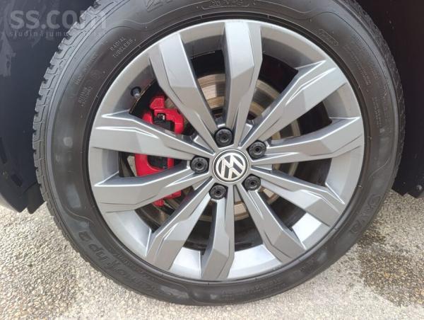Volkswagen T-Roc 2018 Ogre vietnē Sarkans Volkswagen T-Roc 2018 Ogre, ar dzinēja tilpumu 1.50 L un nobraukumu 134 tūkst. km par 16000 €, foto 9 vietnē AUTOMOTO.COM.LV