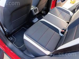 Red Volkswagen T-Roc 2018 in Ogre, with an engine capacity of 1.50 L and mileage of 134 thousand km for 14500 €, photo 12 on AUTOMOTO.COM.LV